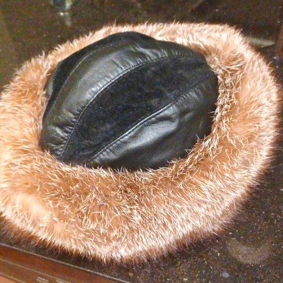 Mitchie's Matchings | Accessories | Mitchies Matchings Vintage Vtg Fox ...